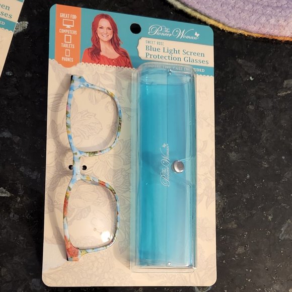 The Pioneer Woman | Other | The Pioneer Woman Blue Light Screen ...